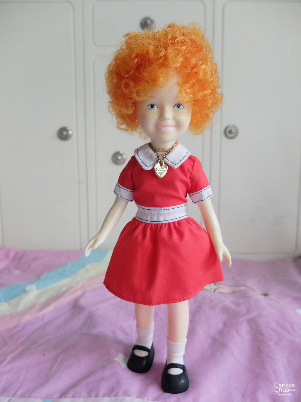 The World of Annie – Movie Star Knickerbocker Doll – Carizza Chua